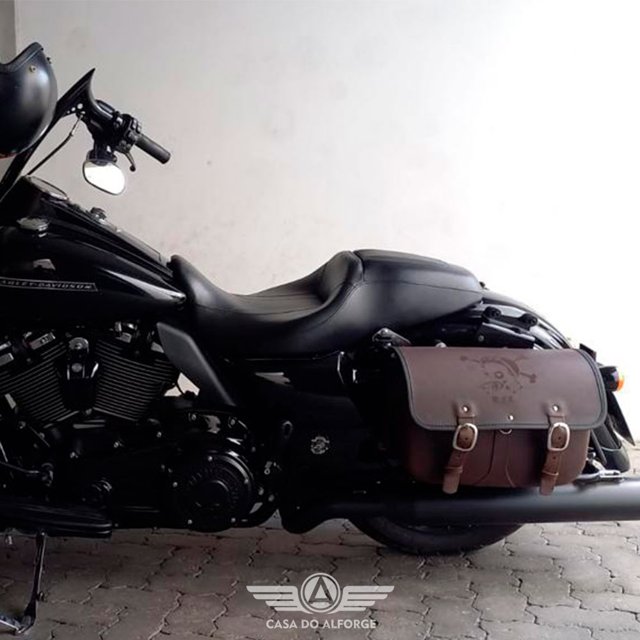 Alforge Lateral em Couro Natural para Moto Custom | CASA DO ALFORGE