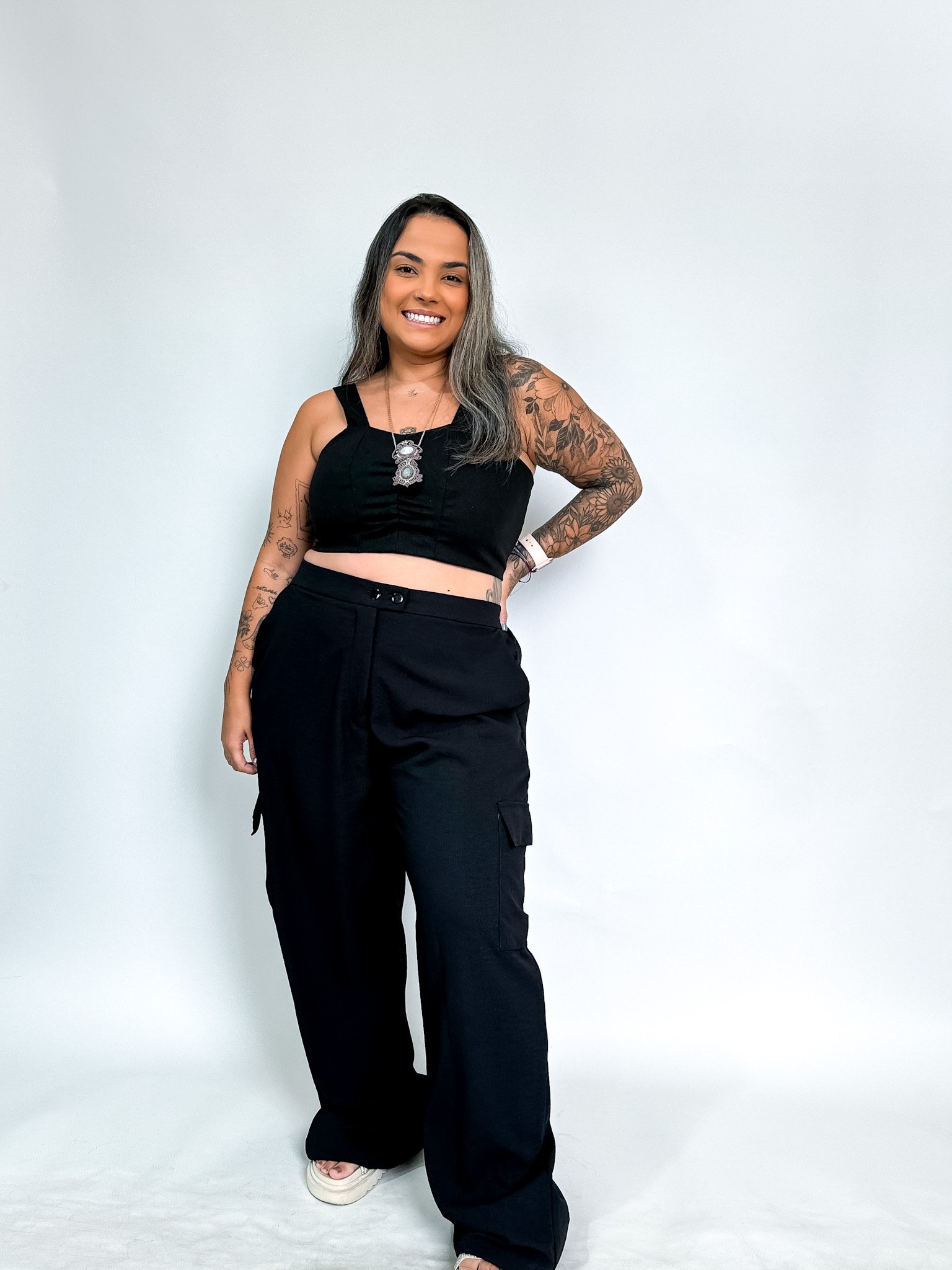 Calça Cargo Preta Meraki