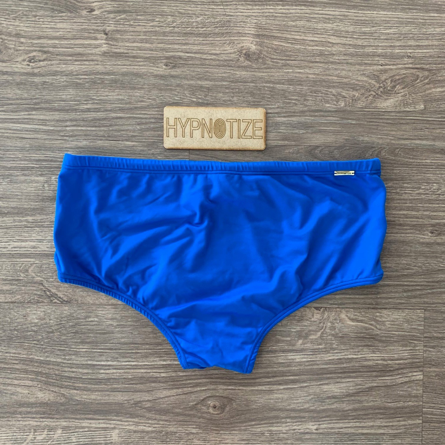 Sunga Fernando | Hypnotize Fashion Beach