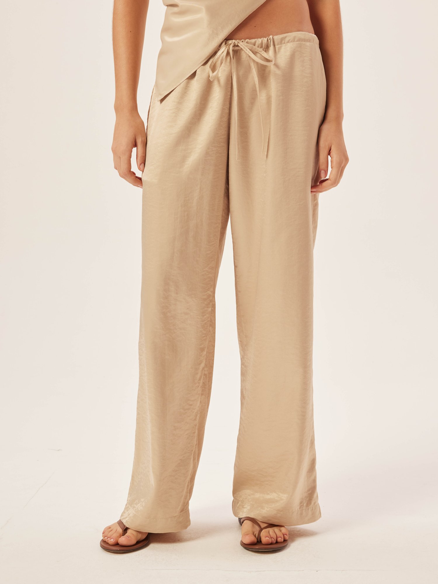 Calça Slip Satin Champagne | PANÔ | Resortwear Carioca