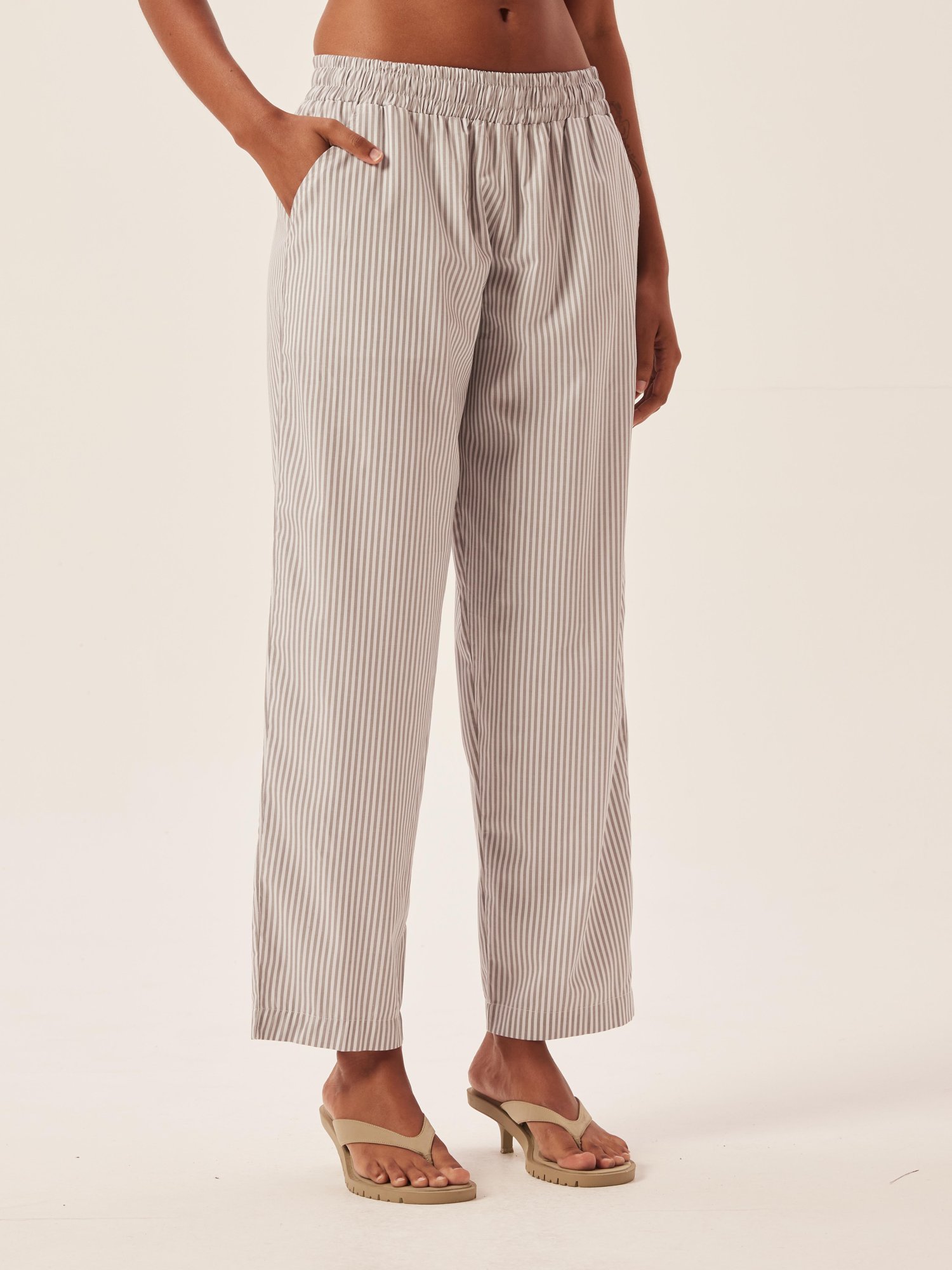 Calça Tricoline Listras Gris | PANÔ | Resortwear Carioca