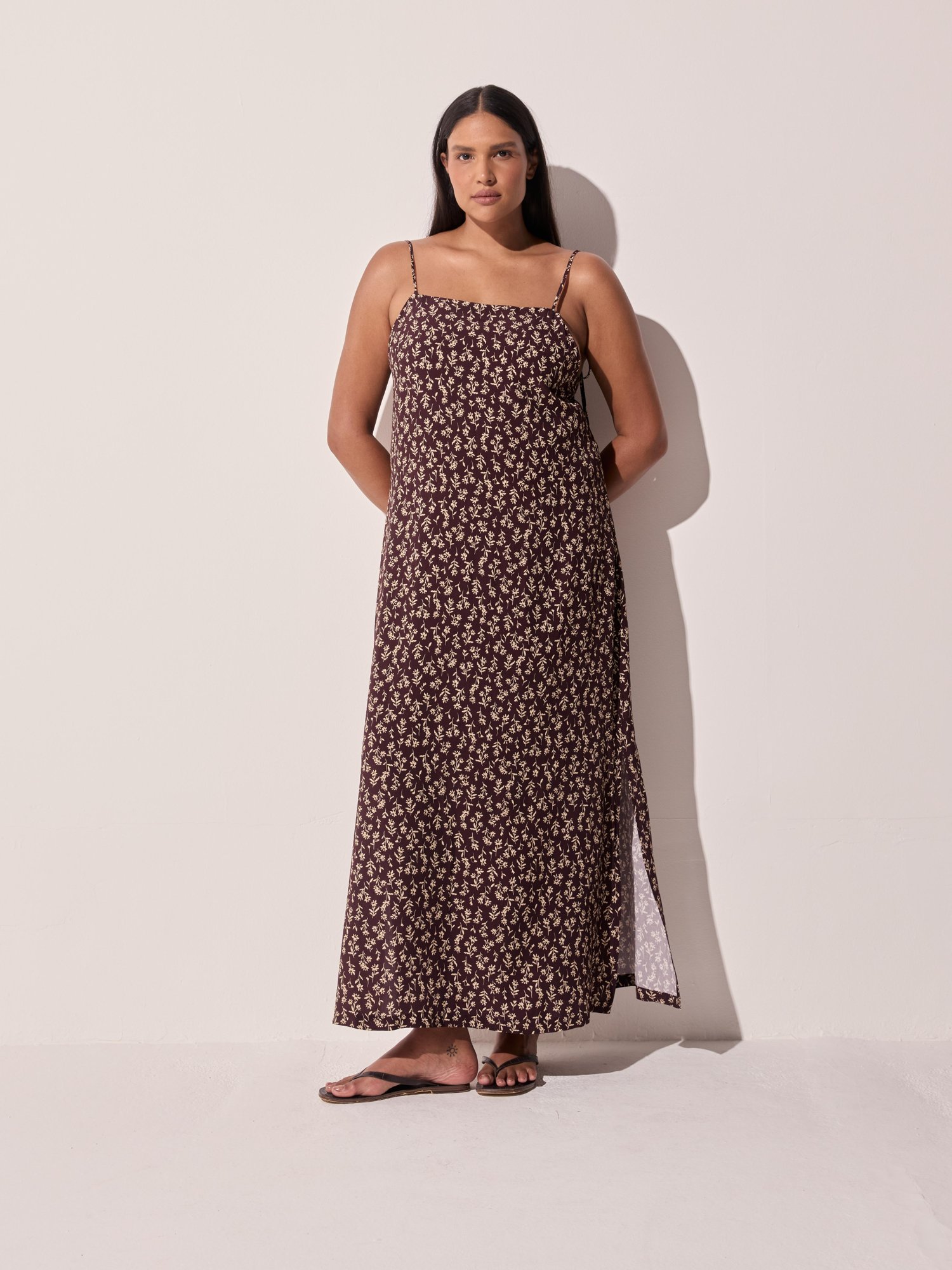 Vestido Reto Gal Liberty Mangostin | PANÔ | Resortwear Carioca