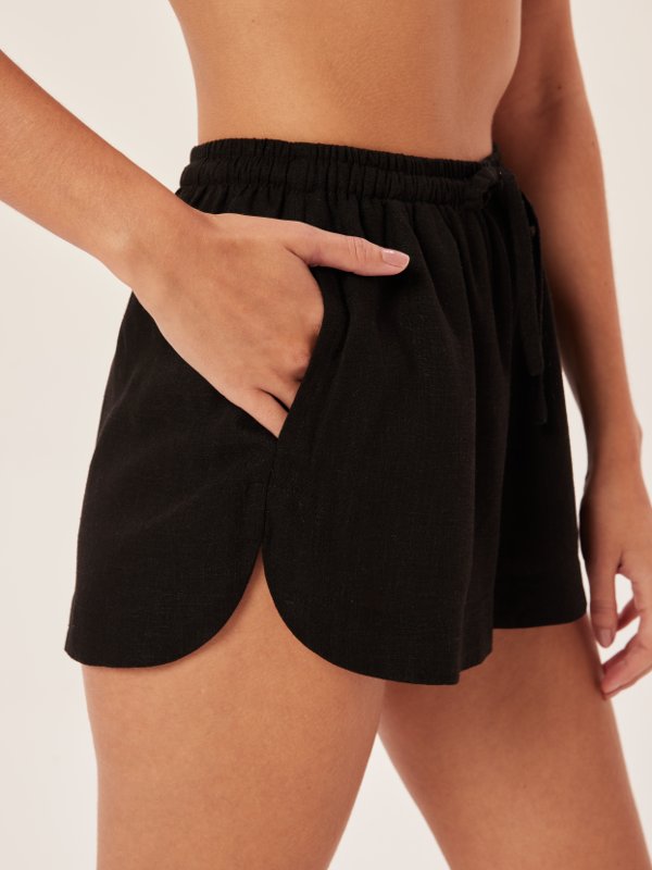 Short Porto Preto | PANÔ | Resortwear Carioca