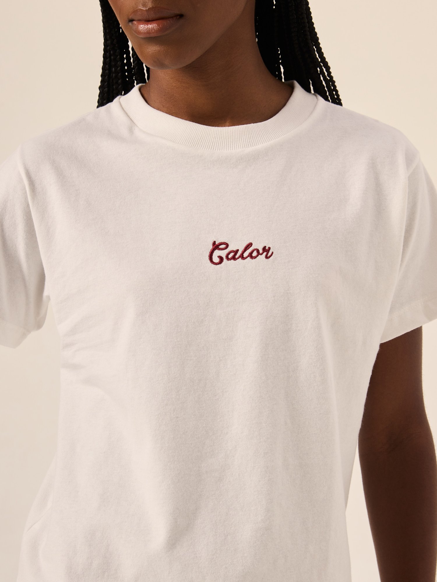 T Shirt Regular Calor Off White | PANÔ | Resortwear Carioca
