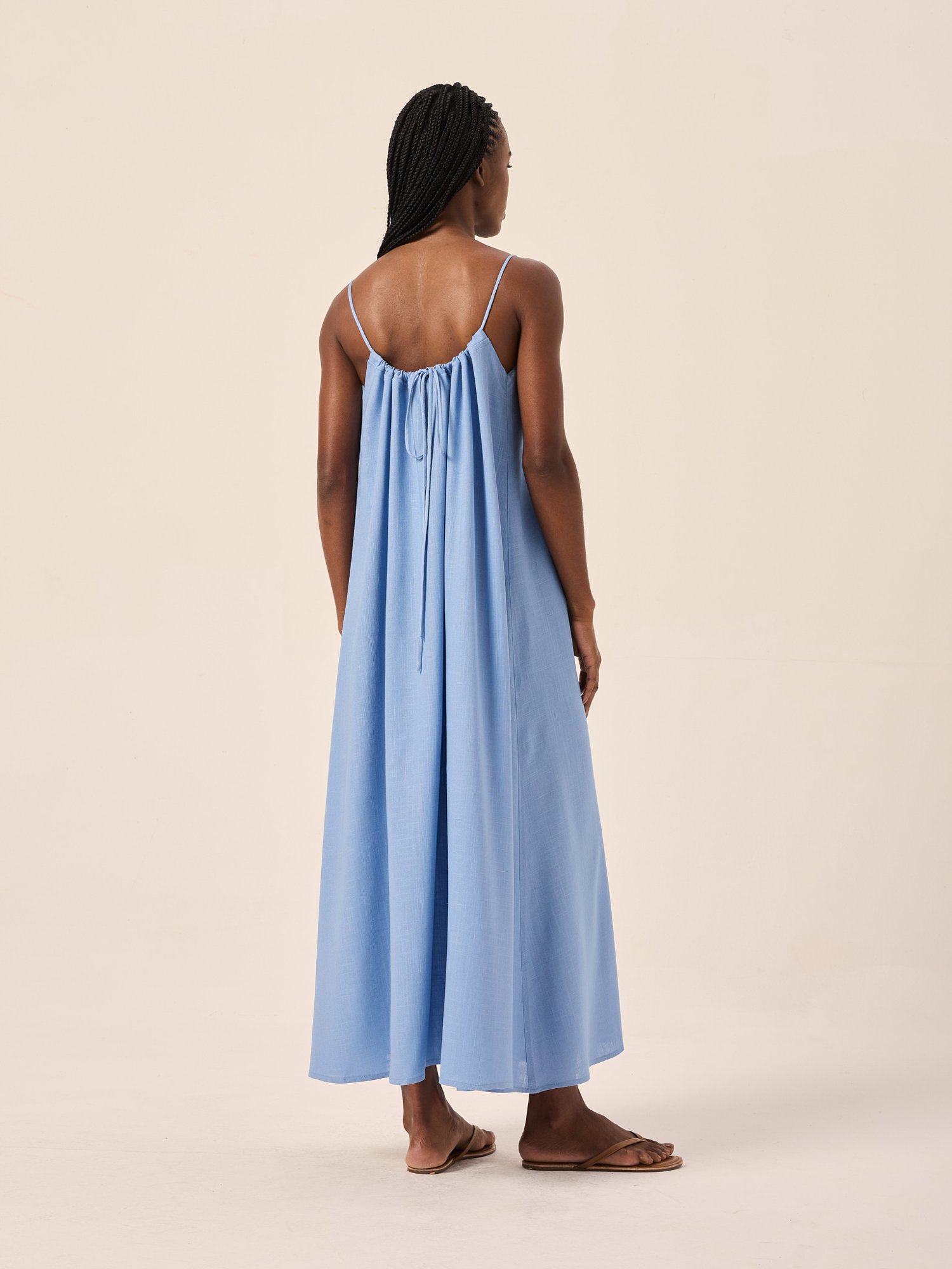 Vestido Flora Porto Azul Ciano | PANÔ | Resortwear Carioca