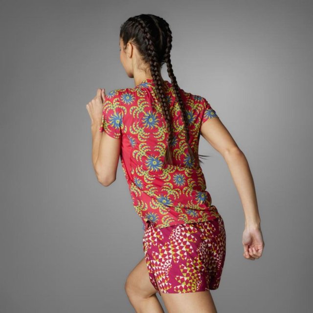 Camiseta Adidas Adizero x FARM Feminino | Passo a Passo Calçados